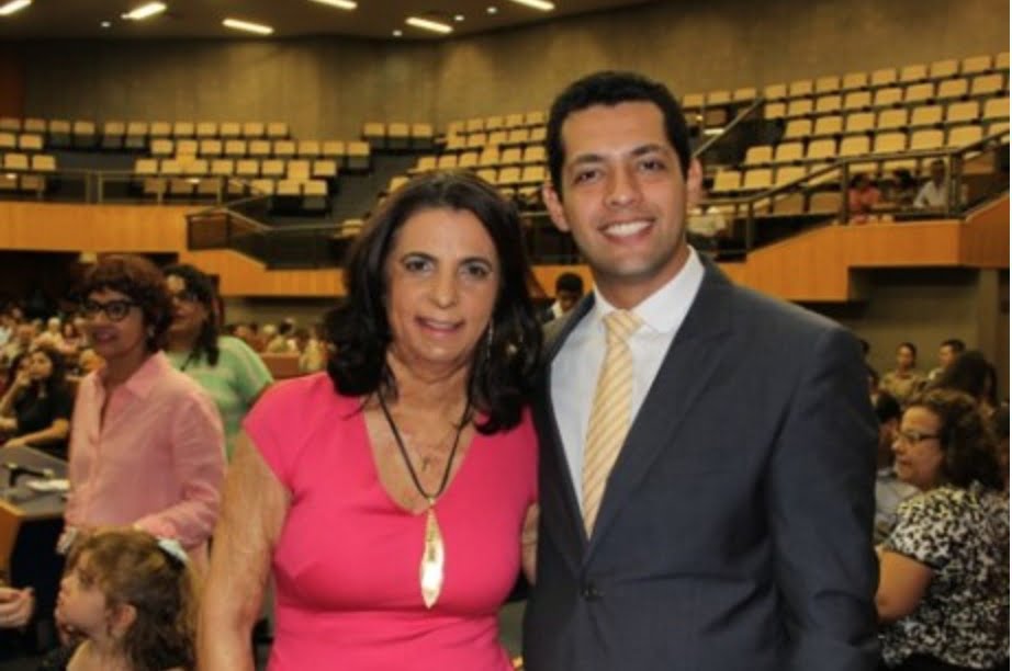 Vereadores do PSDB “brigam” por vaga na CDTC