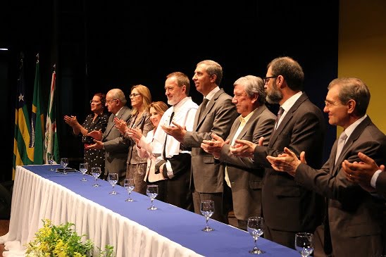 “UEG está cada vez mais forte”, diz José Eliton na posse de Haroldo ...