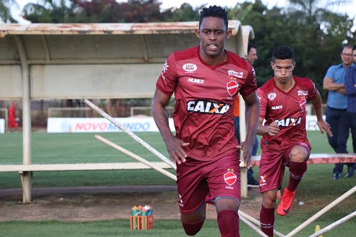 Alex Henrique diz que foi atingido por declaração de Giovanni antes do ...