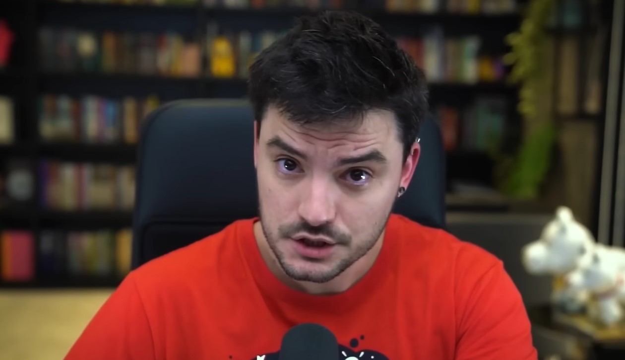 Felipe Neto divulga vídeo rebatendo Daniel Penim sobre Blaze