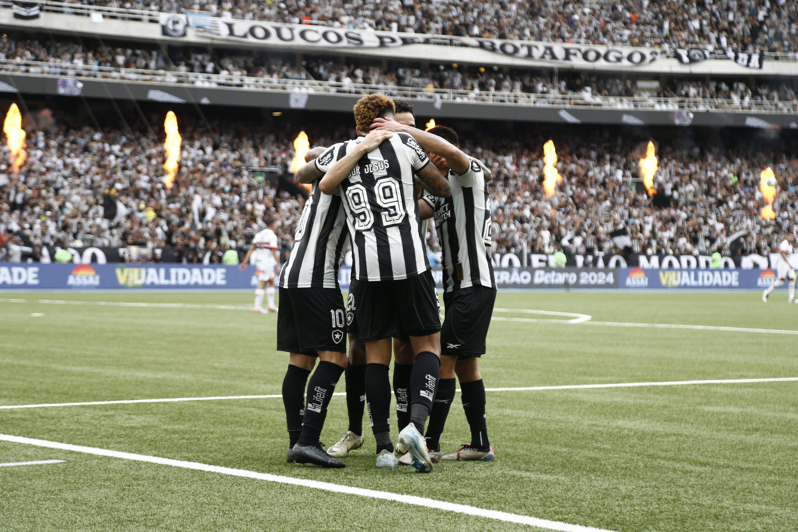 Botafogo vence o São Paulo e conquista o título do Campeonato ...